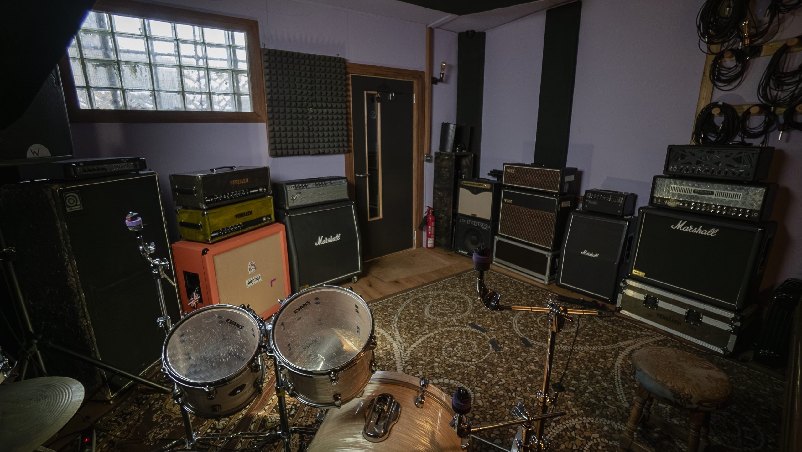 Music-Studio-2024-05-1-scaled.jpg